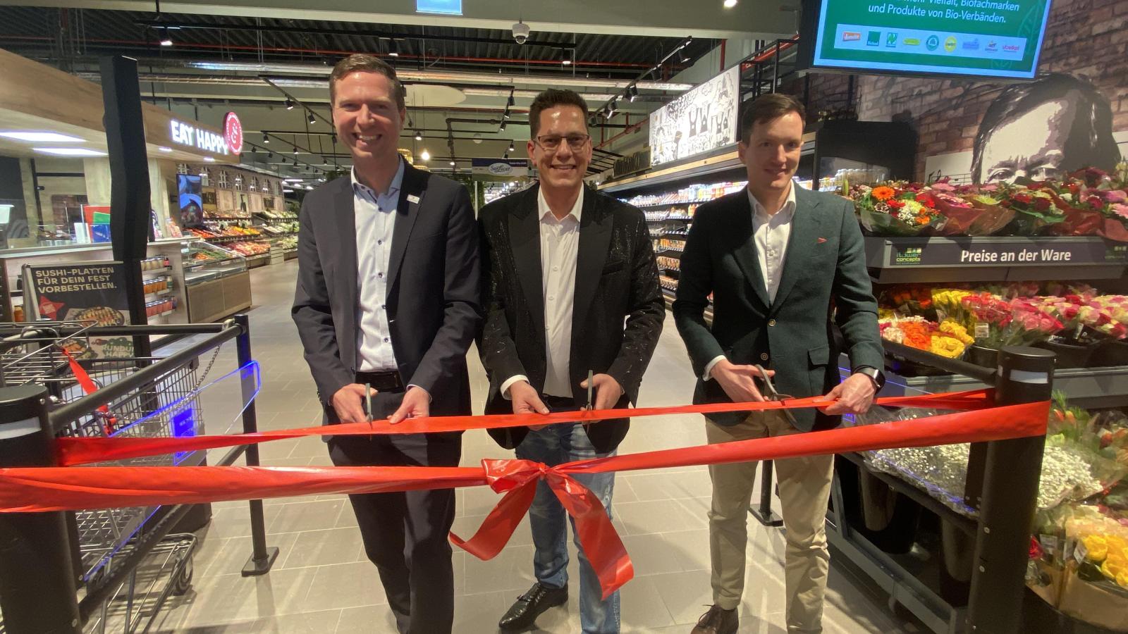 Sanierung abgeschlossen: Riedinger Center eröffnet morgen | inbayreuth.de